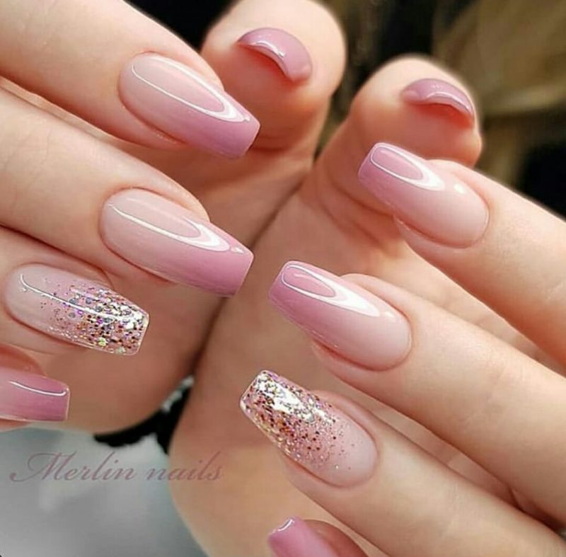 30+ Wondrous Winter Nail Design Ideas For 2020 - The Glossychic