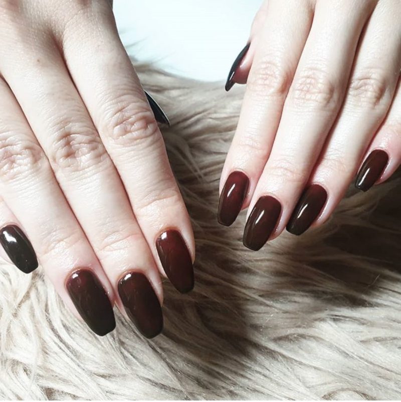 40+ Cool Brown Nail Designs To Try In Fall - The Glossychic
