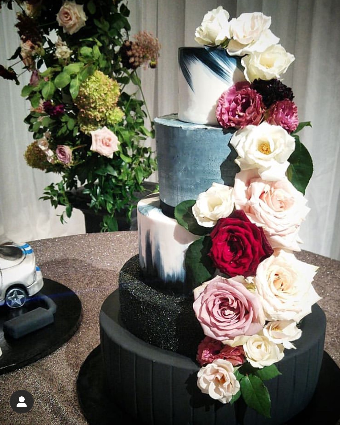 20+ Elegant Black Wedding Cake Designs - The Glossychic