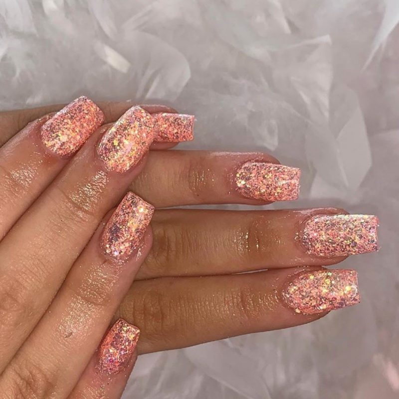 40+ Sparkly Nails Designs You Should Do - The Glossychic