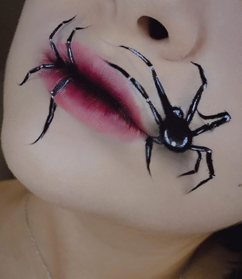Creepy Spider Makeup For Halloween 2020 - The Glossychic