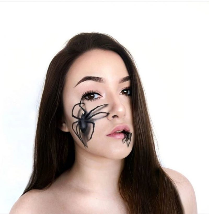 Creepy Spider Makeup For Halloween 2020 - The Glossychic