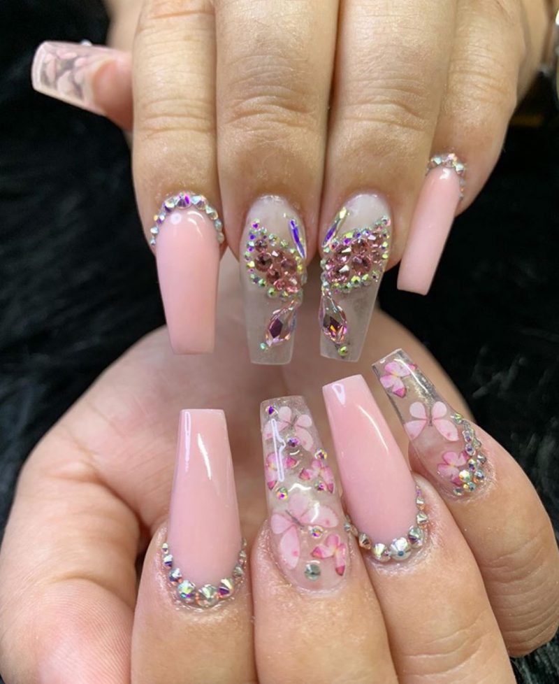 20+ Festive Christmas Nail Designs For 2020 - The Glossychic
