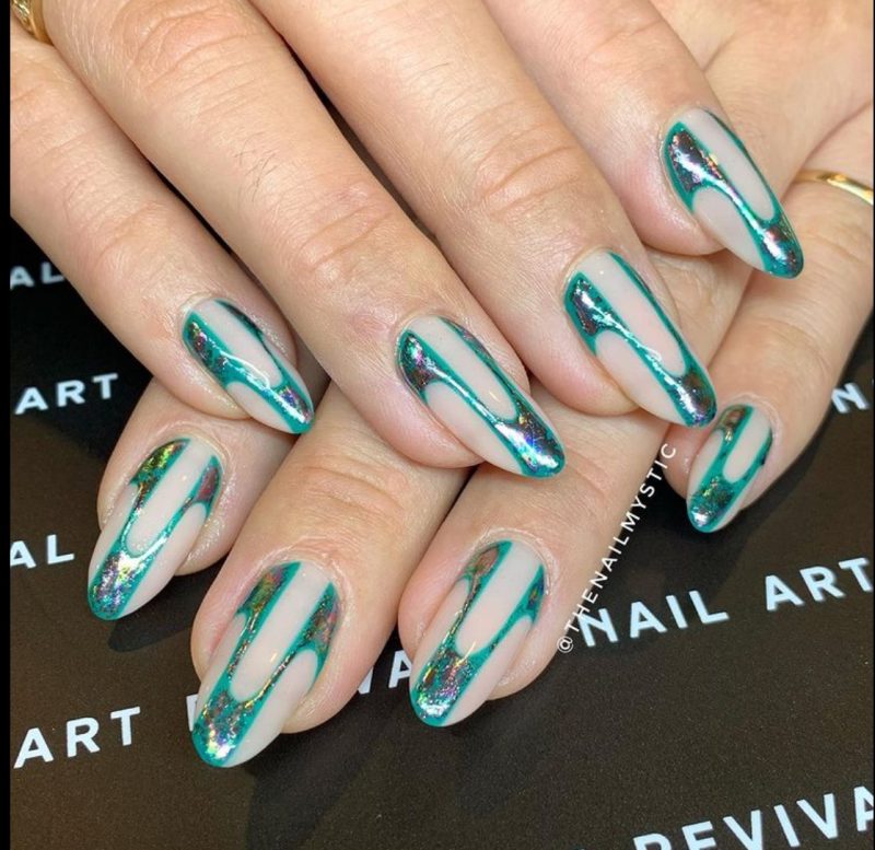 23 Foil Nails For 2021 - The Glossychic